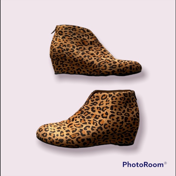 dominque nico | Shoes | Western Boots Dominique Nico Heels Ladies ...